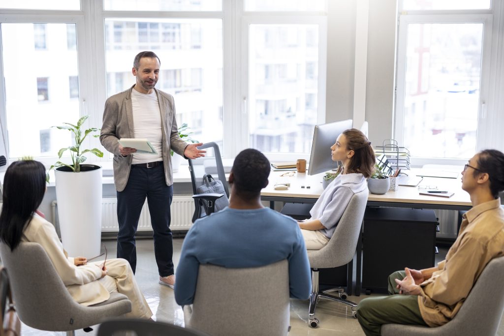 Digital Coaching Platforms: Adoption & Impact - GroSum Blog